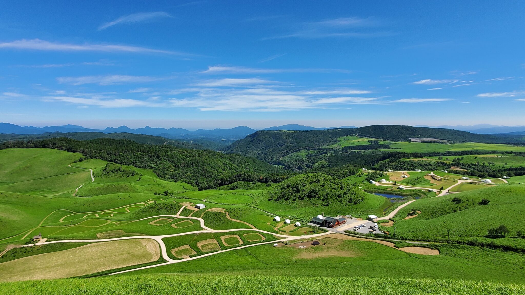 大分のグランピングおすすめ7選!!絶景の由布岳を望む・天然温泉・サウナ・バーベキューが楽しめるペットと泊まれるおすすめ宿泊スポット | 貸別荘 ...